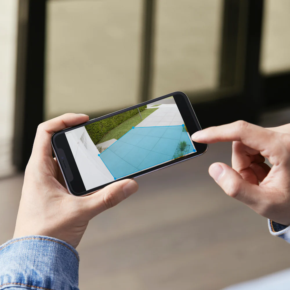 Kamera zewnętrzna Ring Floodlight Cam Plus 1080p Surveillance Camera ...